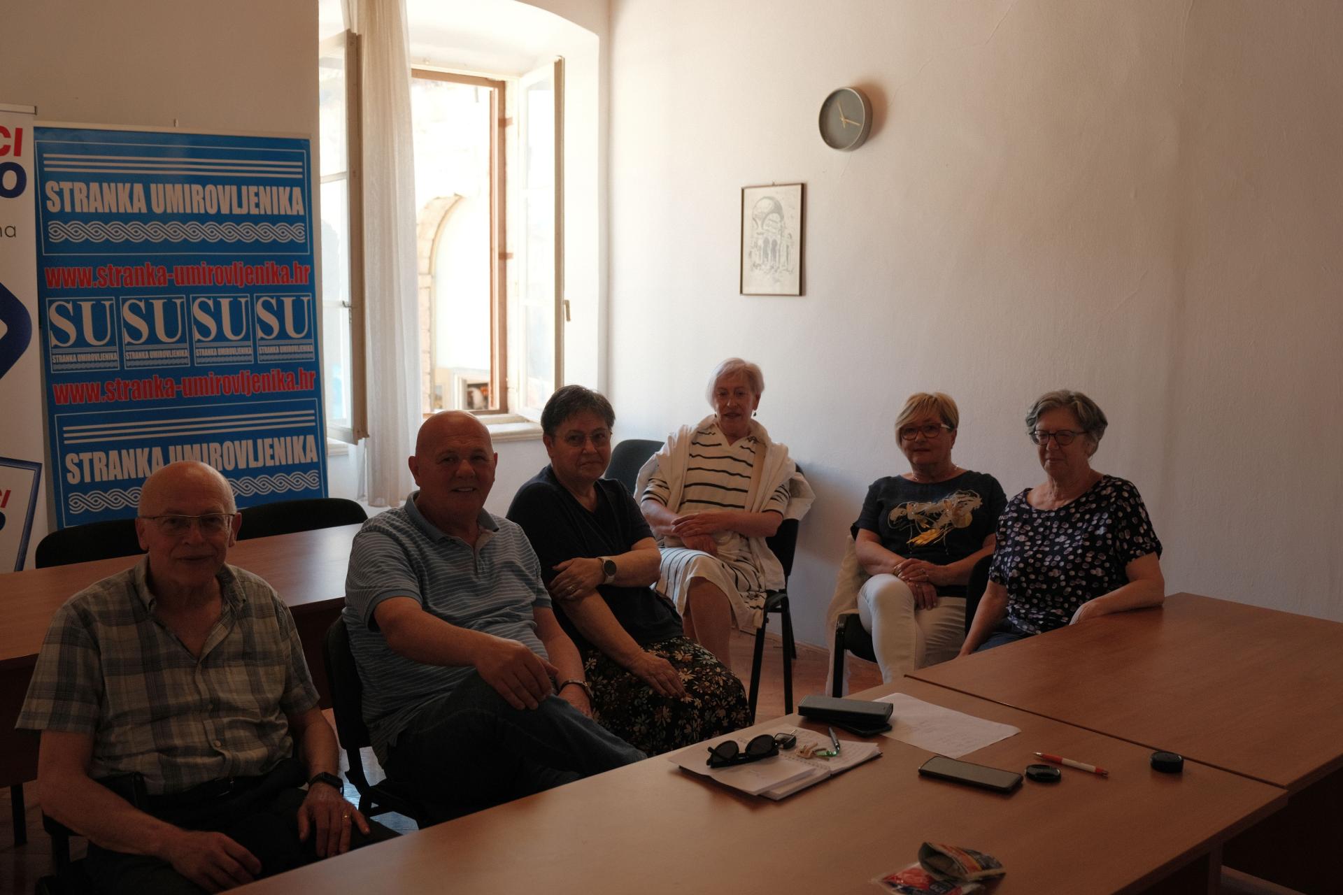 Zadarski tjednik - Radnici su danas objekti, a Praznik rada isti kao i ...